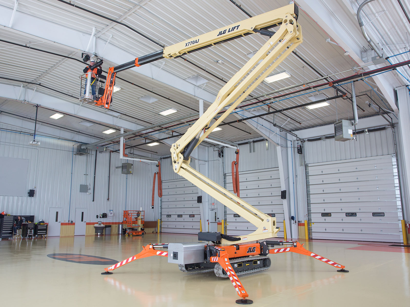 Product of the Month: Compact Crawler Booms - Elite Construction ...